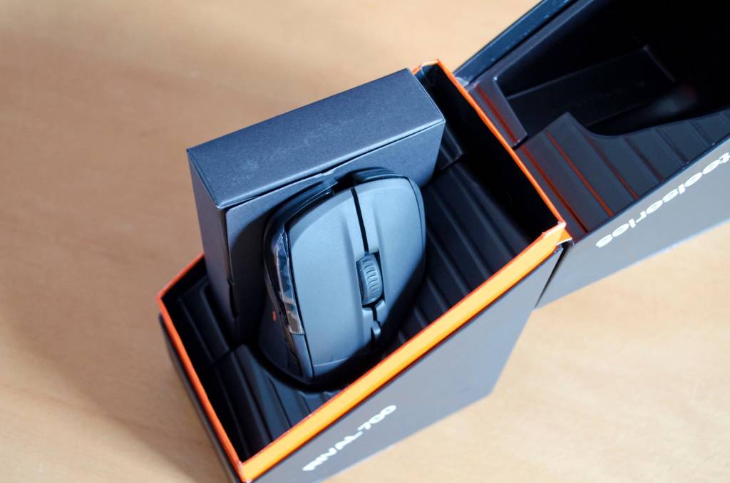 SteelSeries Rival 700 Gaming Mouse Review - EnosTech.com