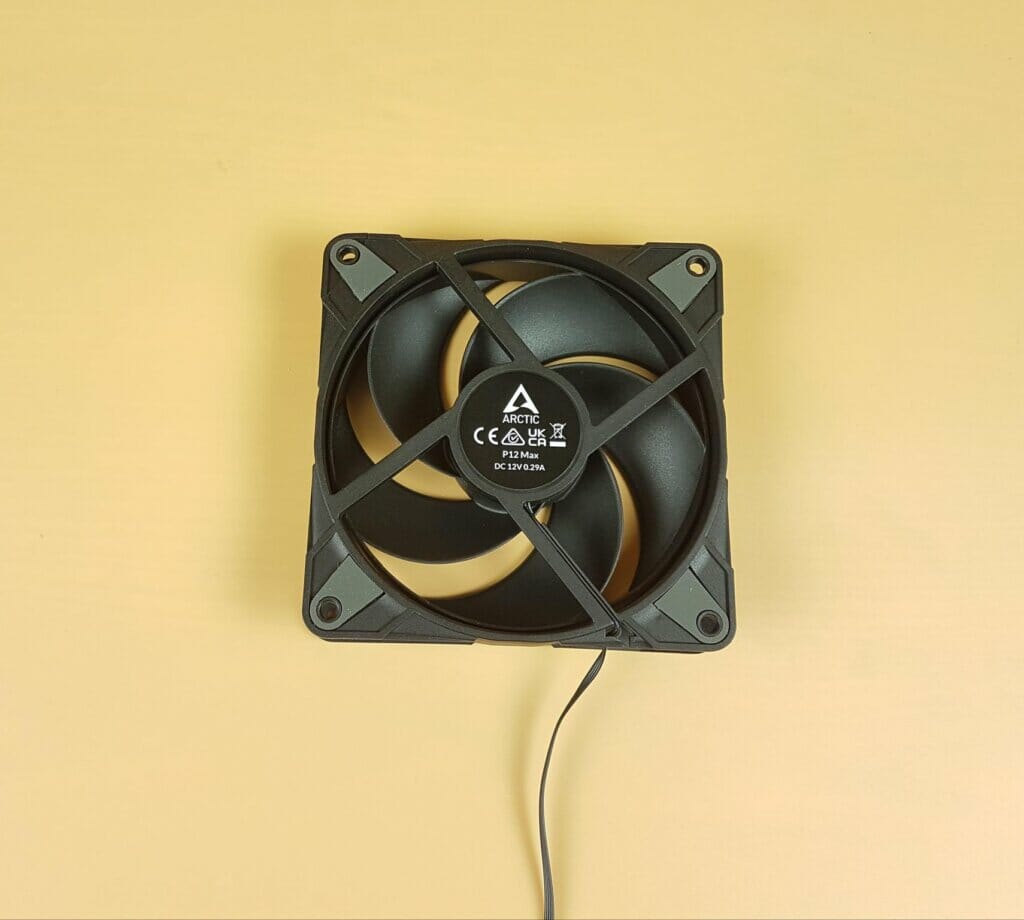 ARCTIC P12 MAX Fans Review - Is the Hype true? - EnosTech.com
