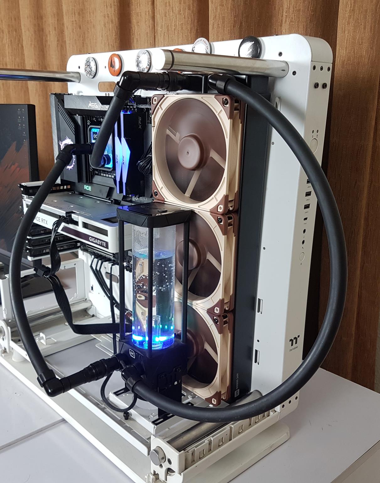 Noctua NF-A14x25 G2 Fans Review - EnosTech.com