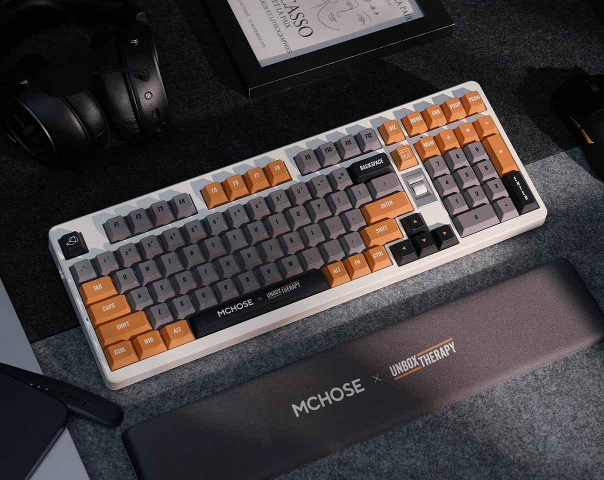 UT98 silent mechanical keyboard by MCHOSE and Unbox Therapy launches on ...