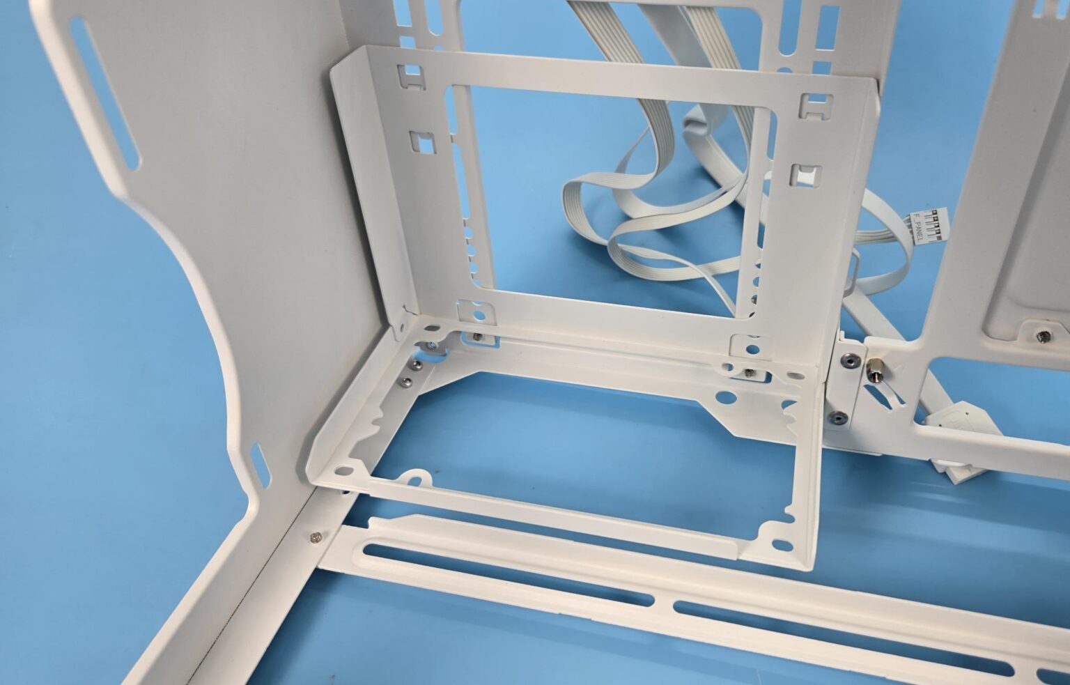 DeepCool CH270 Digital White Review - EnosTech.com