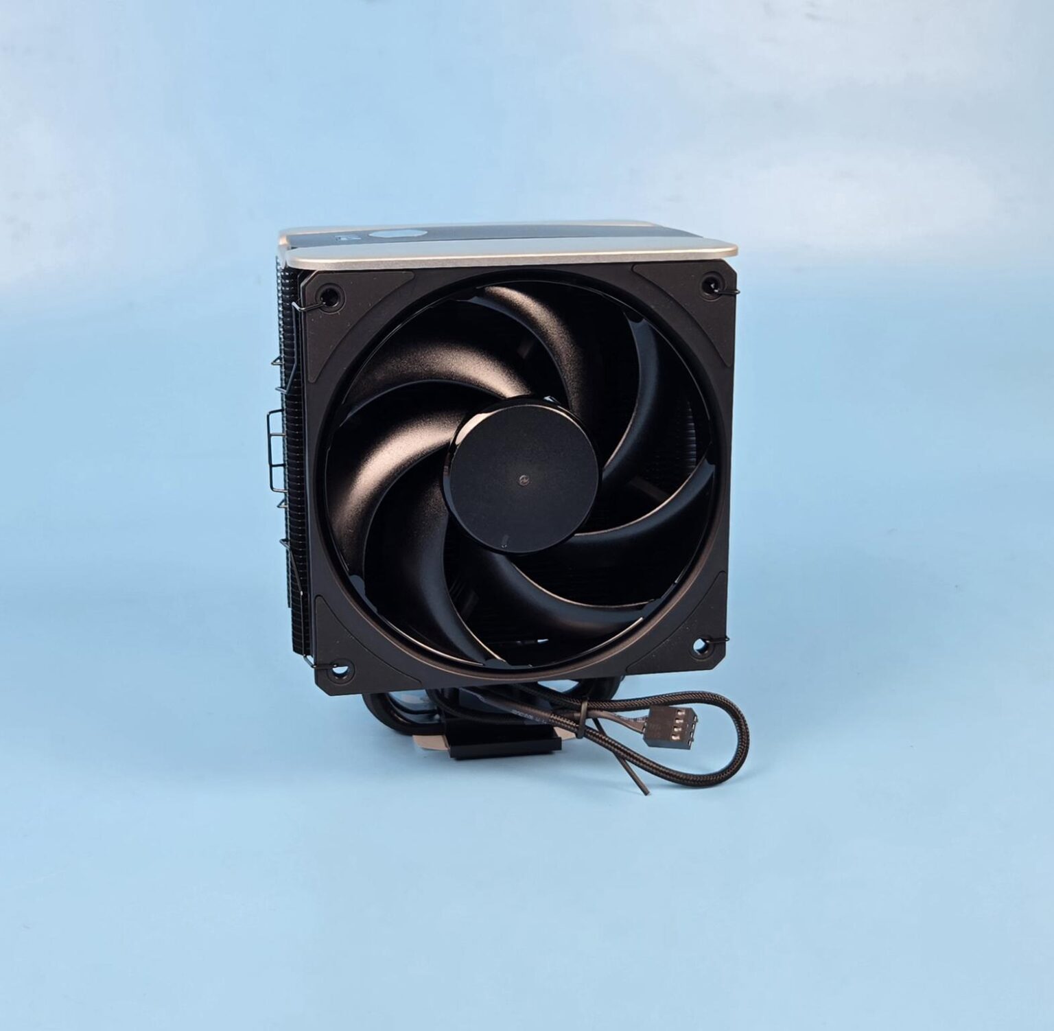 Cooler Master V4 Alpha 3DHP Black Cooler Review: Best Value Cooler